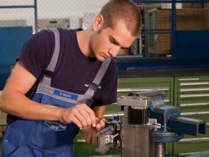 Best Machine Operator Resume Examples - For 2024